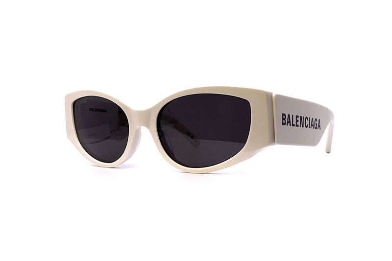 Balenciaga - BB0258S (003) – Good See Co.