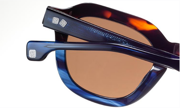 Entourage of 7 - Irwindale (Brown) – Good See Co.